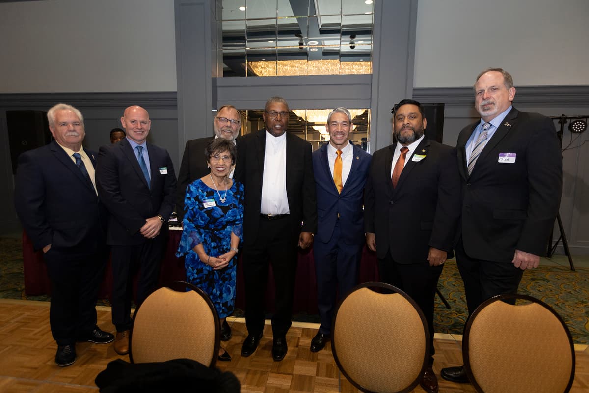 Insulators International | Home